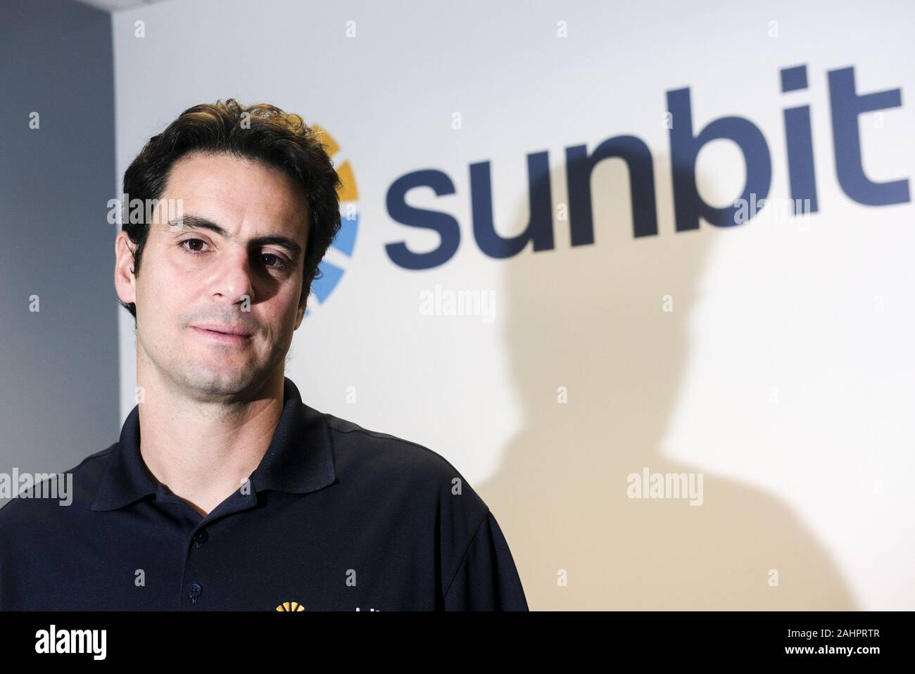 20191204rc levertov006 jpg hi-res stock photography and images - Alamy