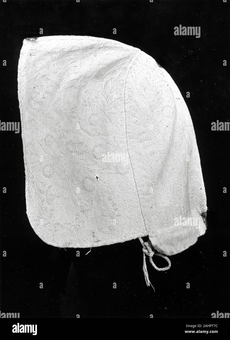 Back stitch hi-res stock photography and images - Alamy