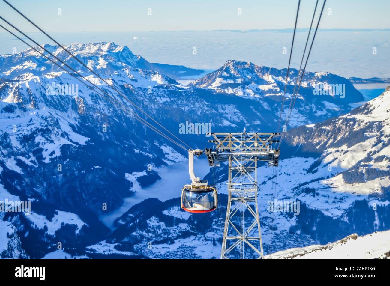 Titlis switzerland rotair hi-res stock photography and images - Alamy