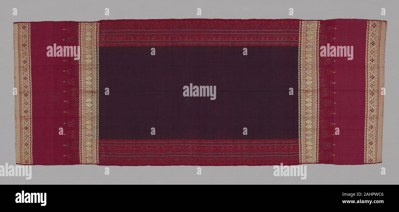 Weft ikat and gold hi-res stock photography and images - Alamy