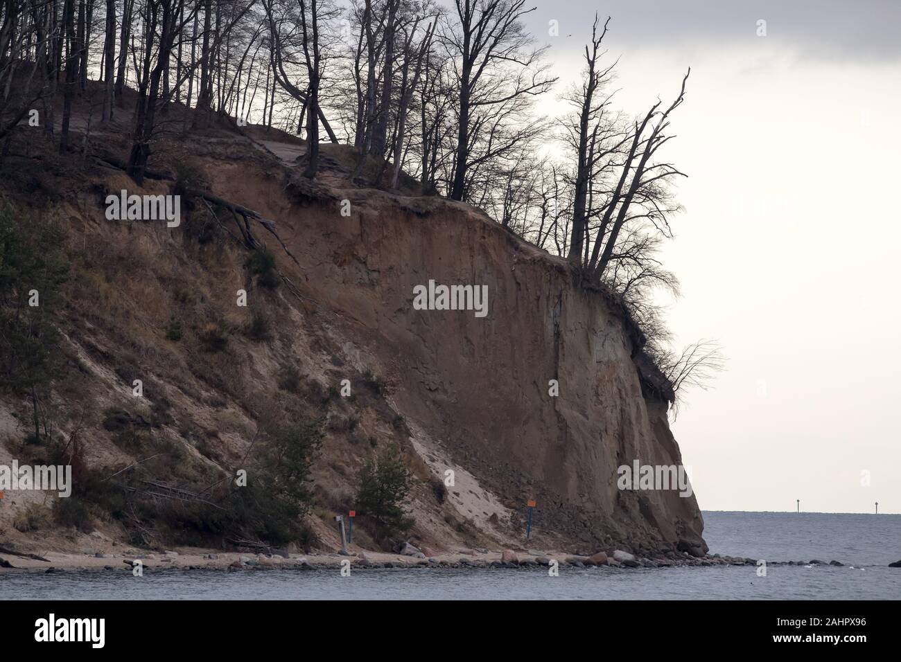Cliff in Gdynia Orlowo, Poland. December 15th 2019 © Wojciech Strozyk ...