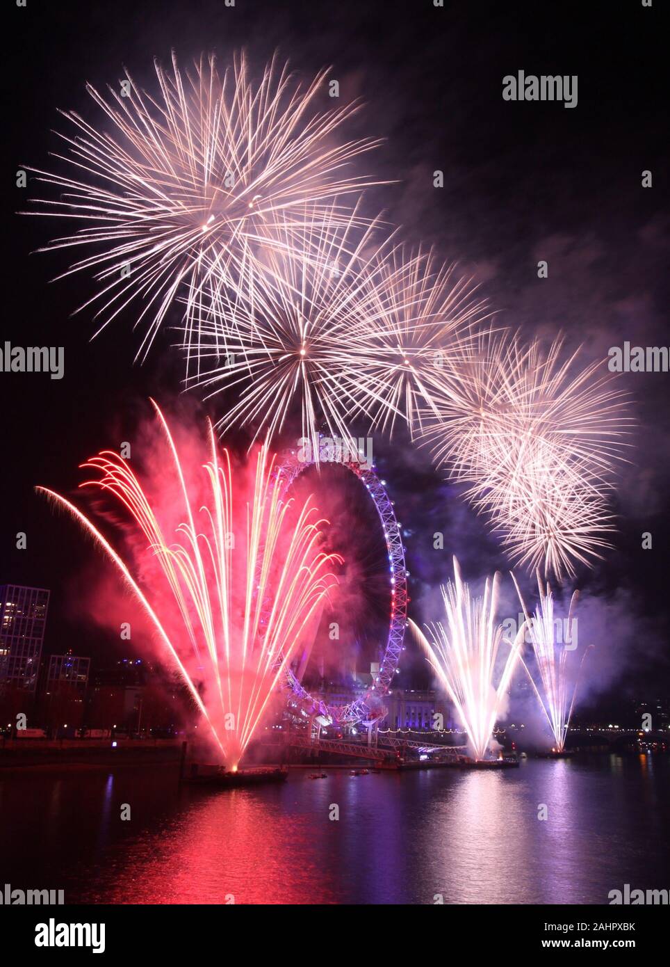London, UK. 1st Jan 2020. welcomes in 2020 with fireworks at the london ...