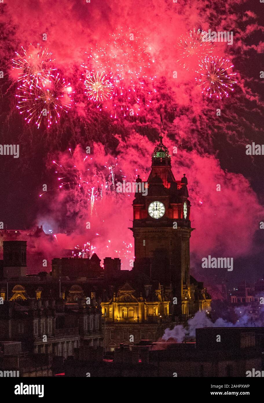 Balmoral clock midnight hi-res stock photography and images - Alamy