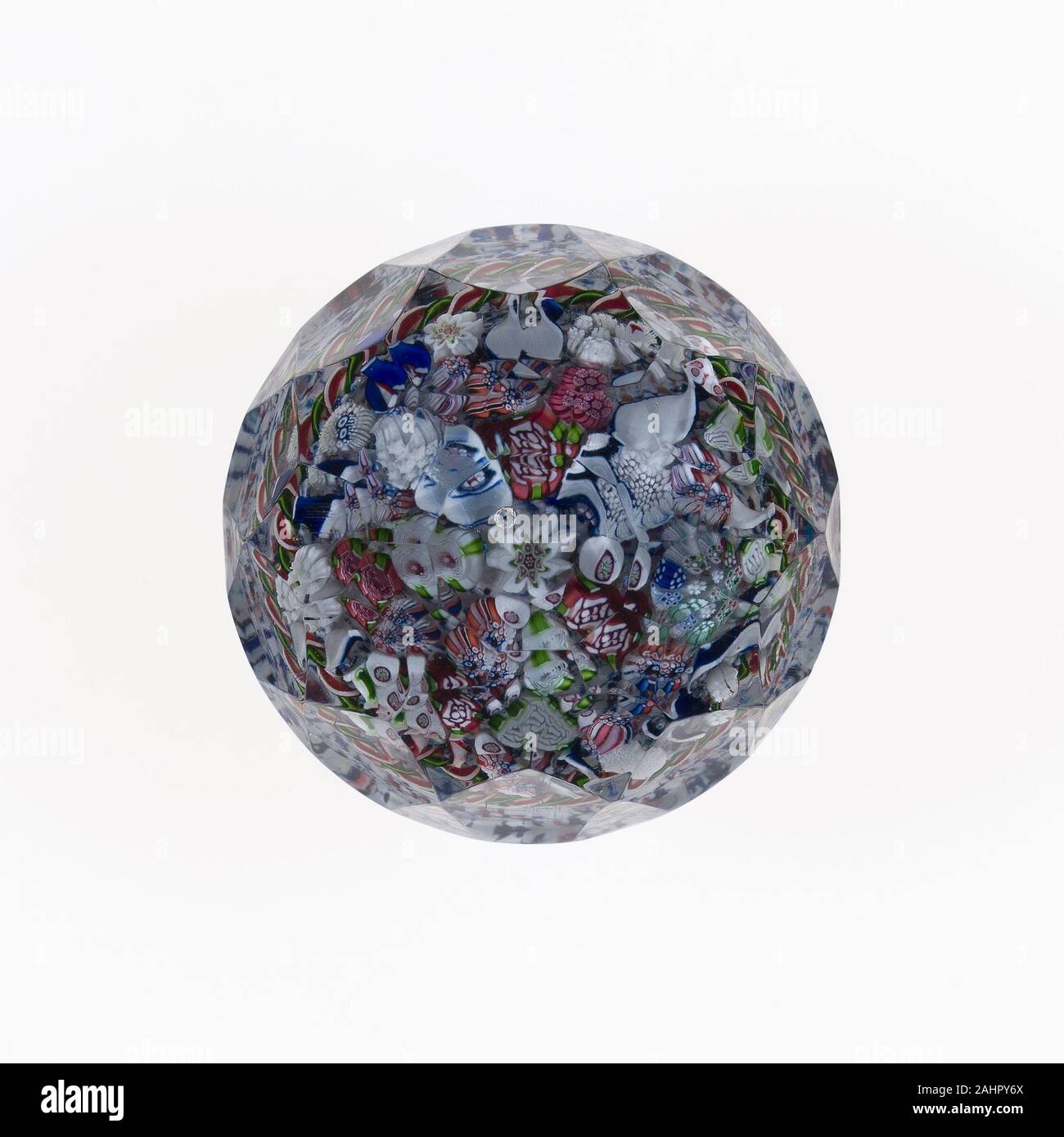 Paperweight technique hi-res stock photography and images - Alamy