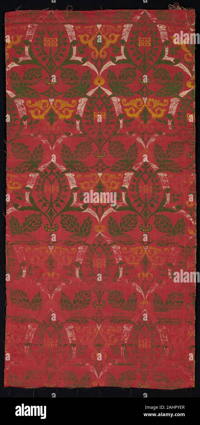 Fragment. 1475–1500. Spain. Silk; lampas technique Highly sought after ...