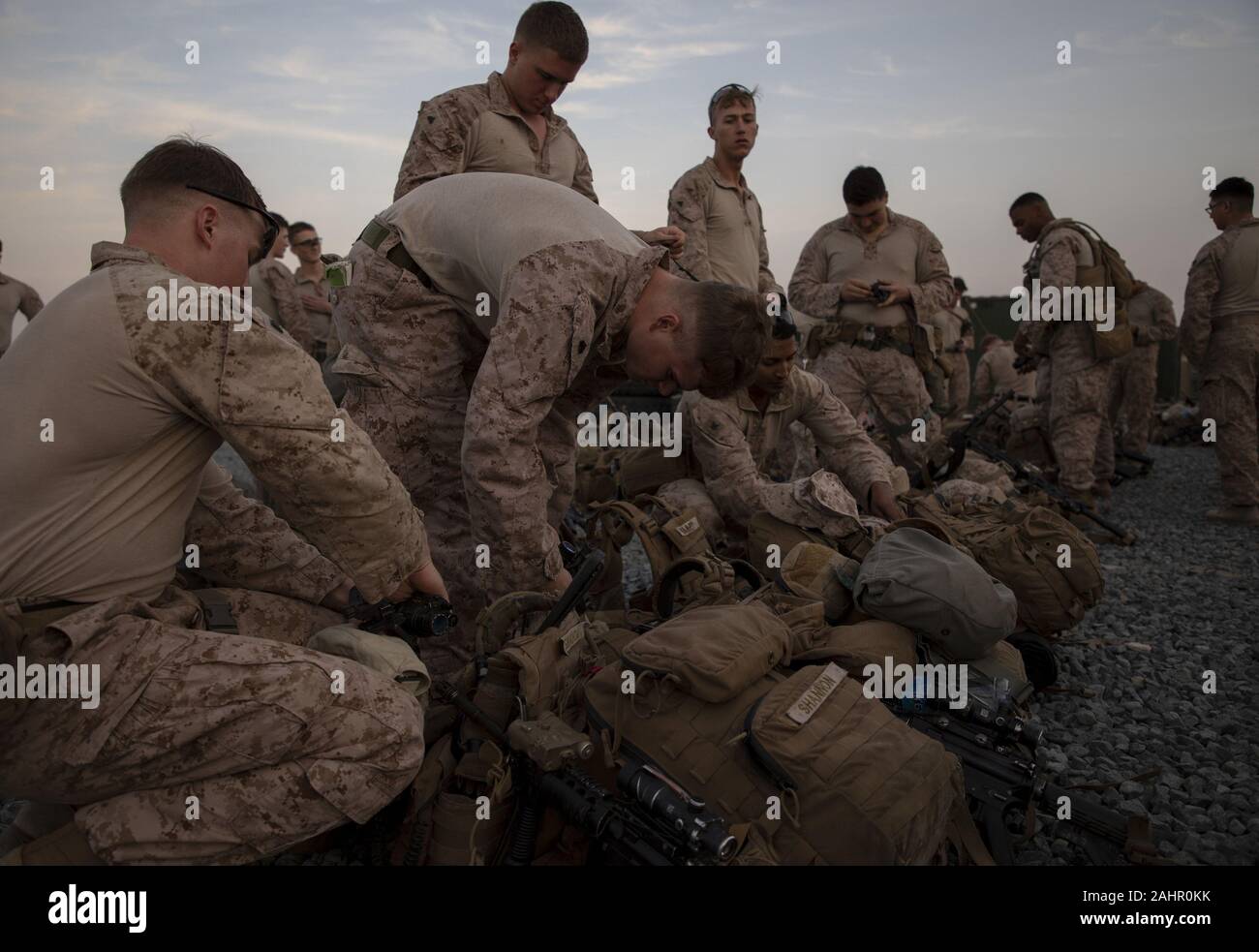 Kuwait air force hi-res stock photography and images - Alamy