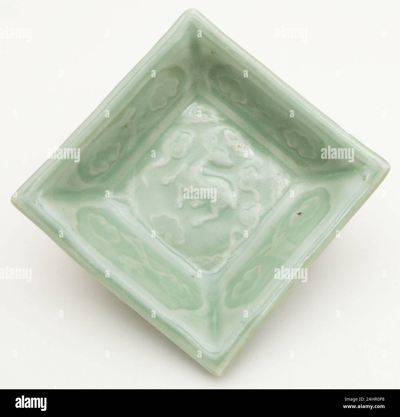 Square Dish with Symbols of Longevity and Immortality (Deer, Bats ...