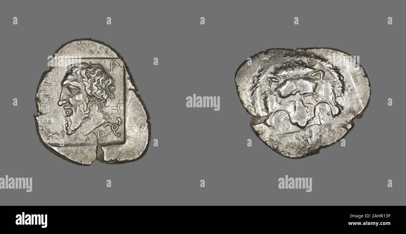 Greek profile image hi-res stock photography and images - Alamy