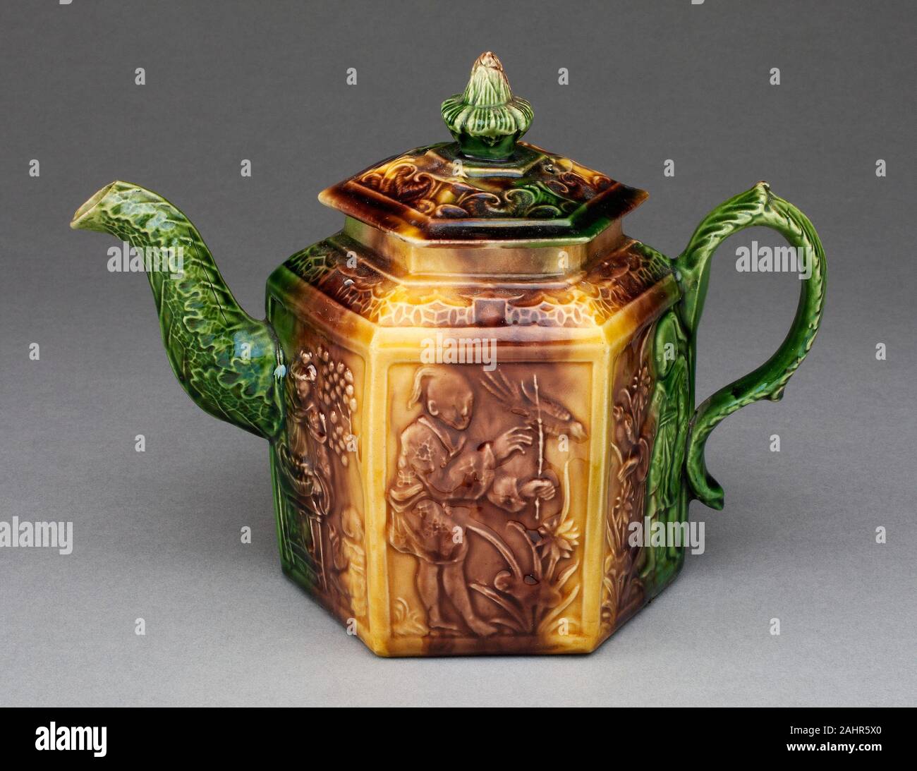 Teapot. 1750–1770. Staffordshire. Lead-glazed earthenware (creamware ...