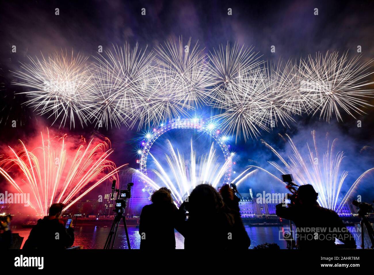 London New Years Eve fireworks celebrating the start of 2020 in front ...