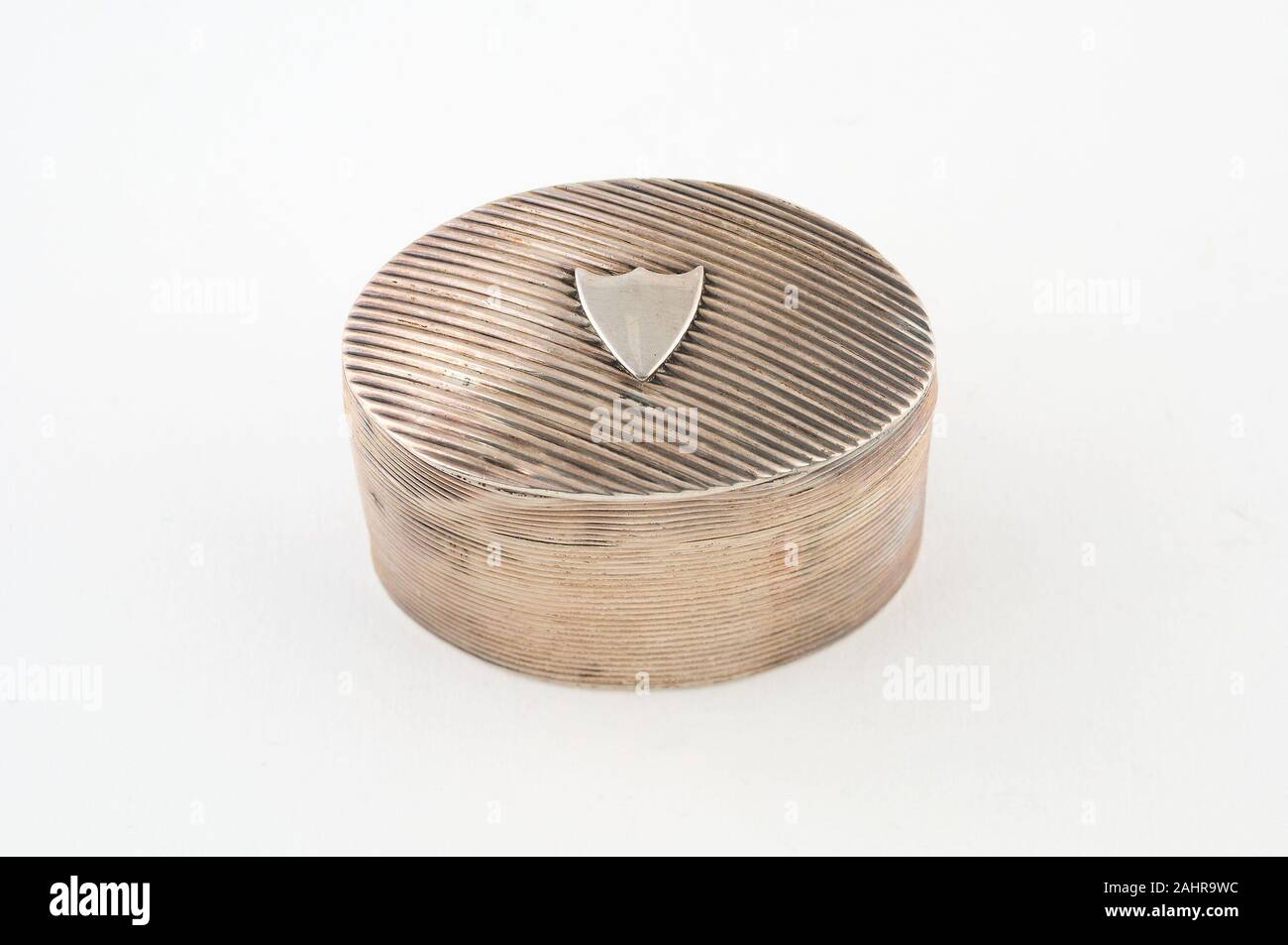 Sponge Box. 1827. Netherlands. Silver Stock Photo - Alamy