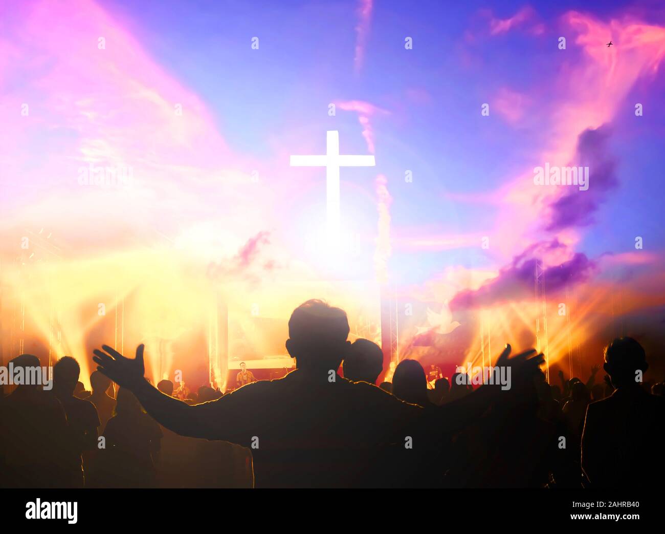 Praise concert background hi-res stock photography and images - Alamy