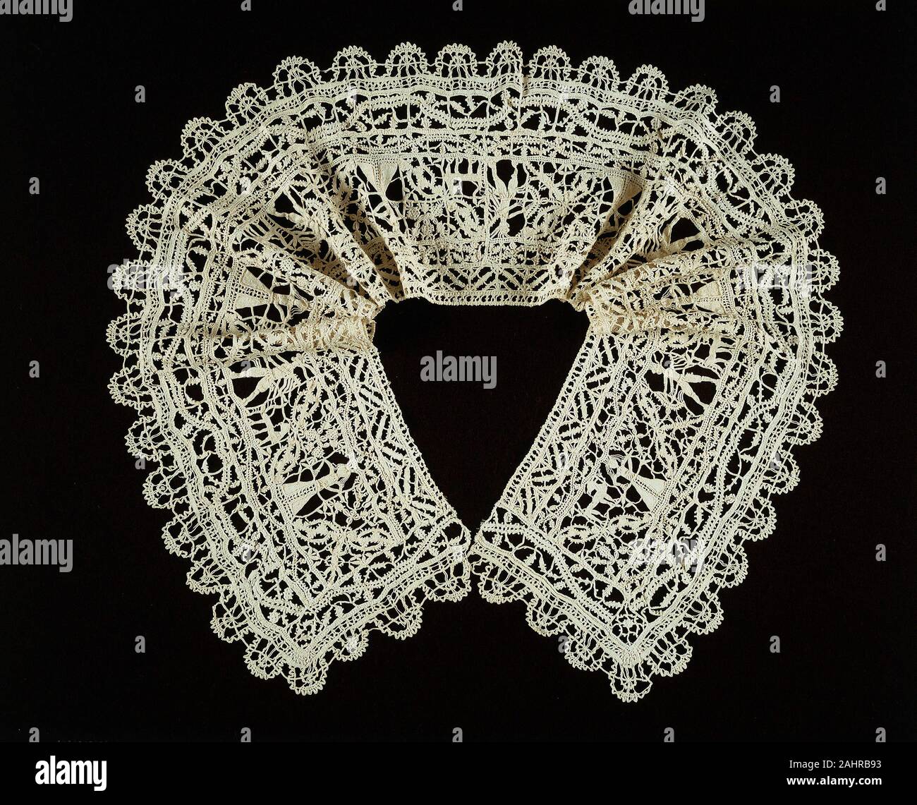 Edged with bobbin straight lace hi-res stock photography and images - Alamy