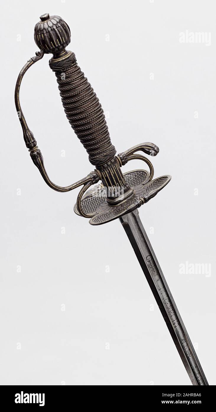 Smallsword hi-res stock photography and images - Alamy