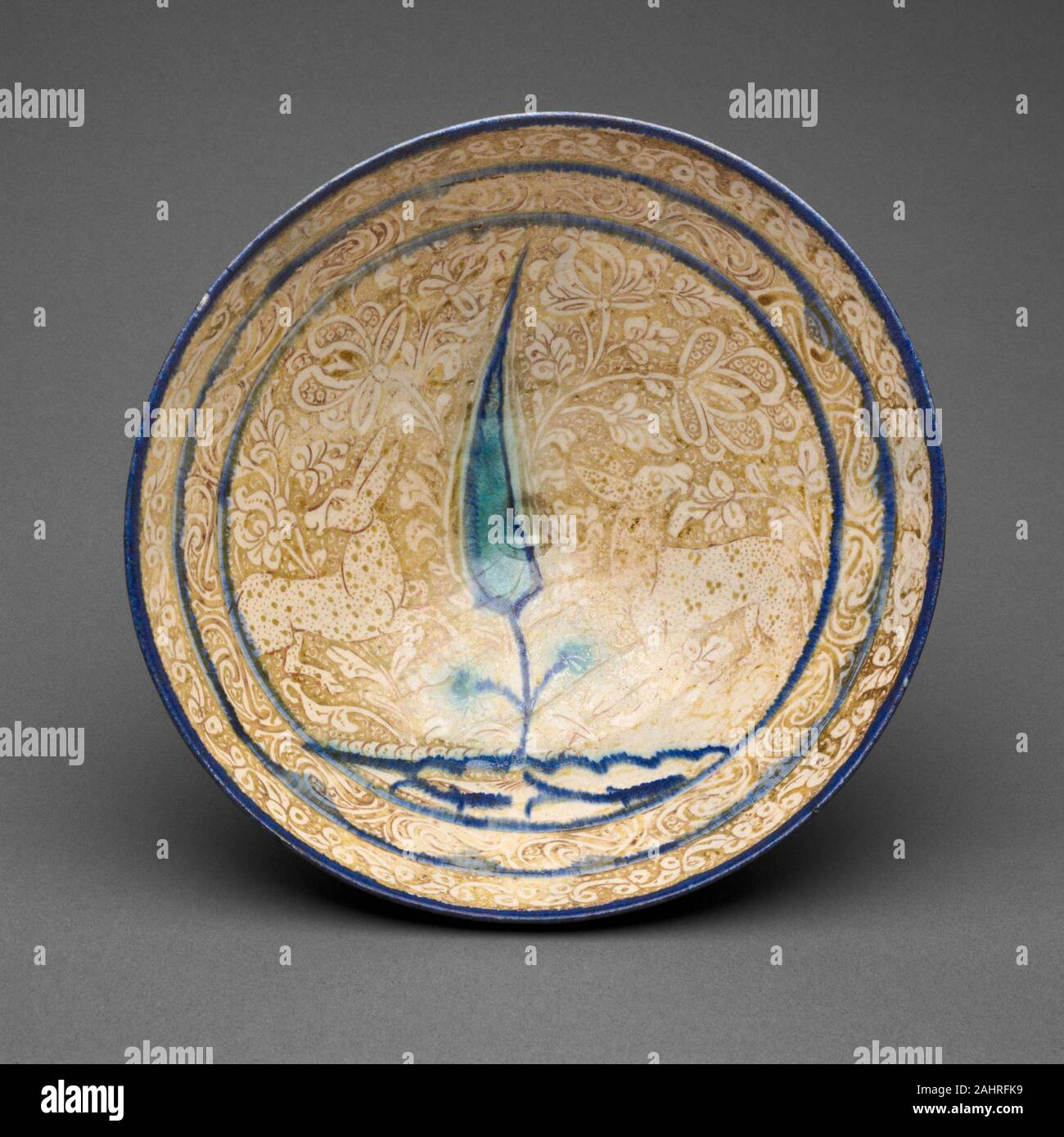 Luster glaze hi-res stock photography and images - Alamy