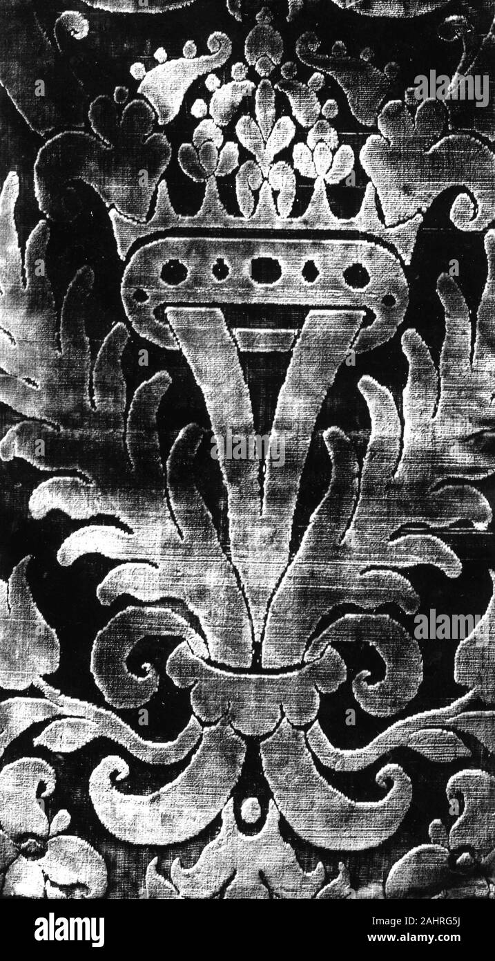 Cut supplementary warp cut pile Black and White Stock Photos & Images ...