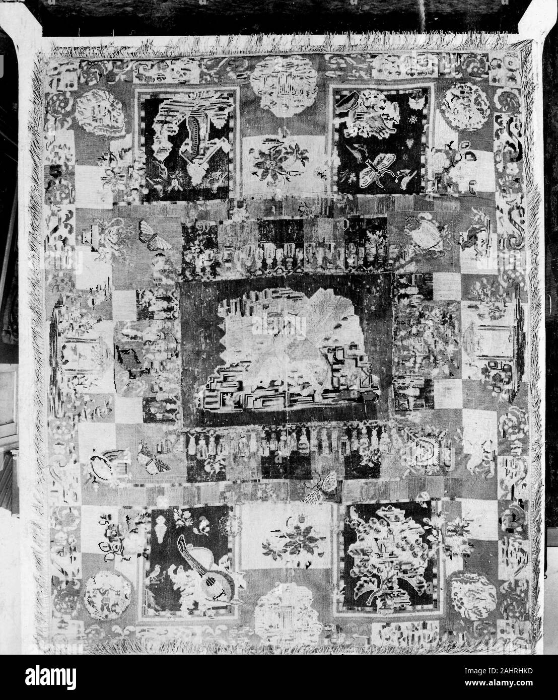 Rug pattern Black and White Stock Photos & Images - Alamy