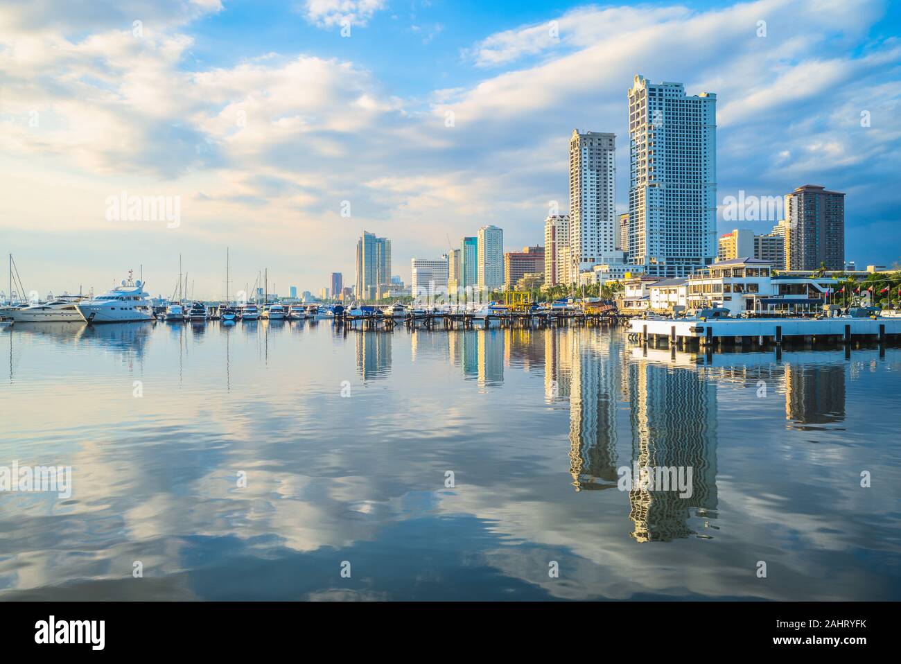 Manila bay philippines hi-res stock photography and images - Alamy