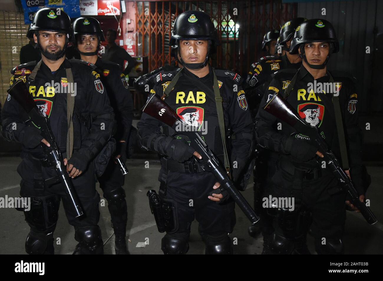 Dhaka, Bangladesh. 31st Dec, 2019. Bangladesh's anti-crime elite force ...