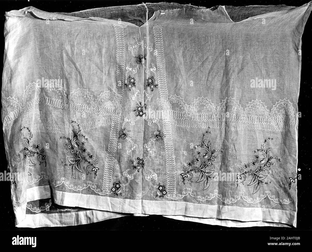 Embroidered floral design Black and White Stock Photos & Images - Alamy