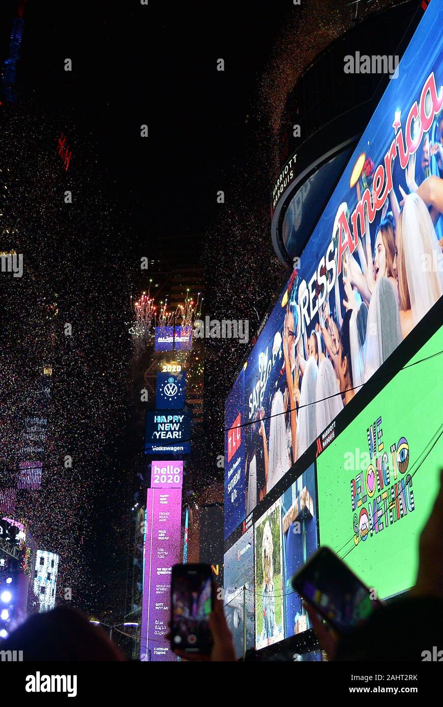 New York, NY, USA. 31st Dec, 2019. New Year's Eve, Times Square in ...