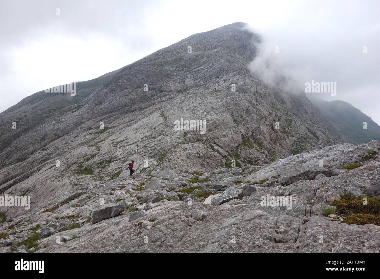 Quartzite slabs hi-res stock photography and images - Alamy