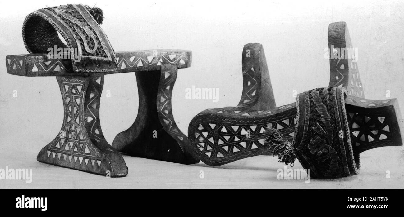 Chopines hi-res stock photography and images - Alamy