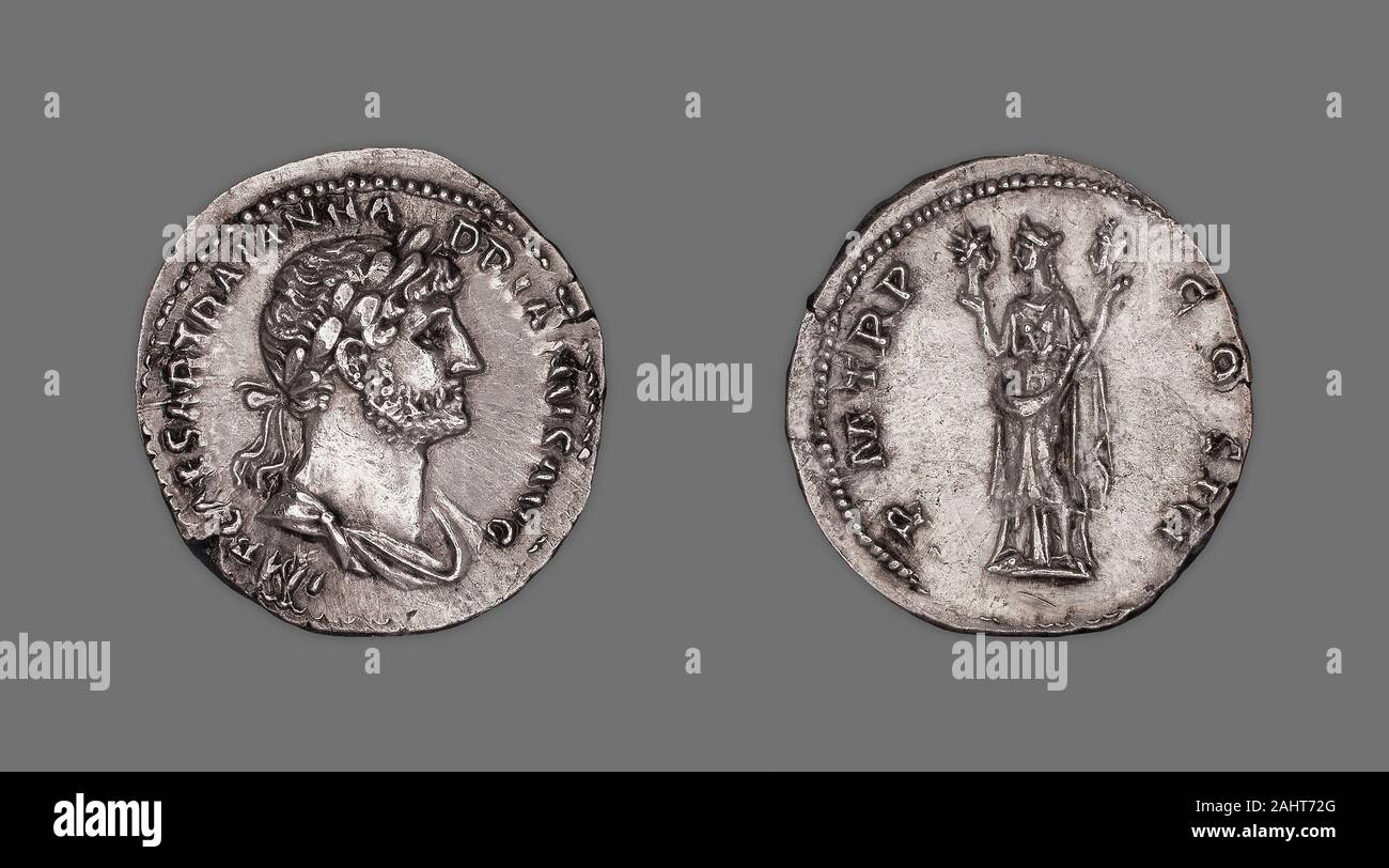 Emperor hadrian ad 122 hi-res stock photography and images - Alamy