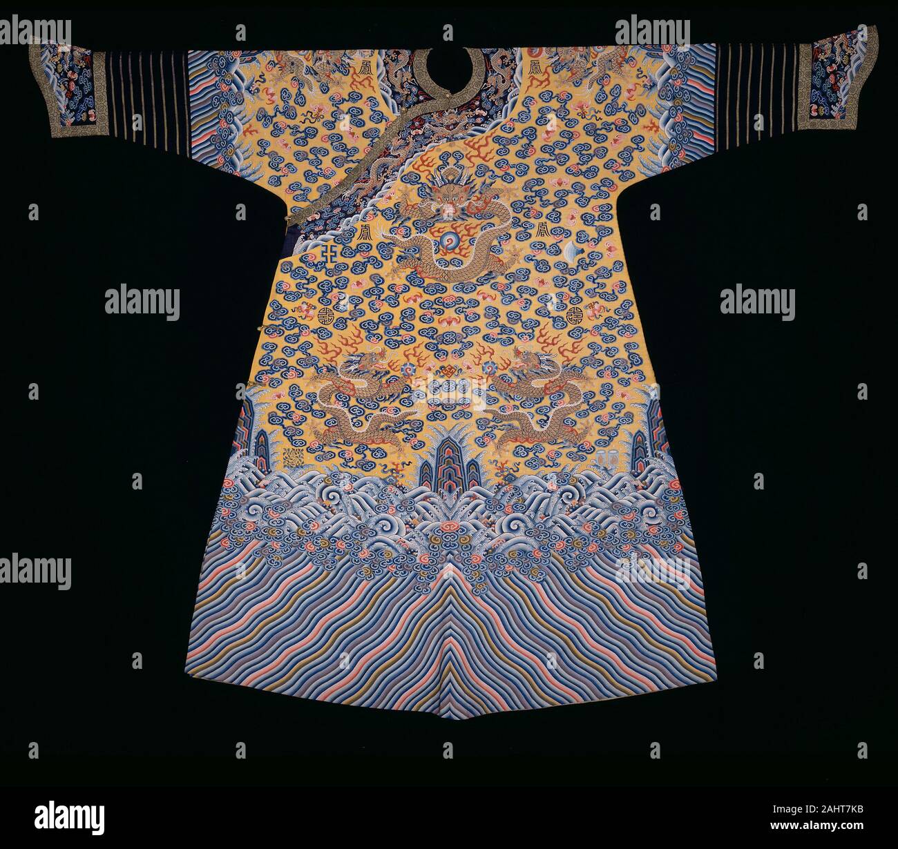 Emperors semiformal court robe hi-res stock photography and images - Alamy