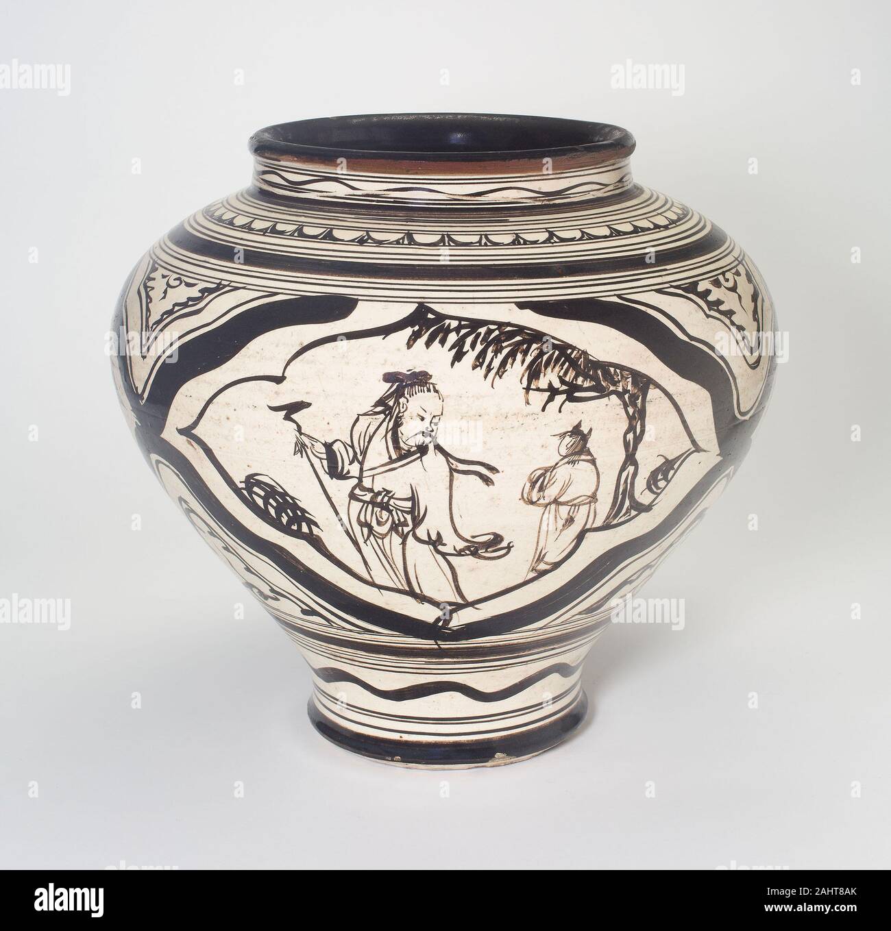 Overglaze painted decoration hi-res stock photography and images - Alamy