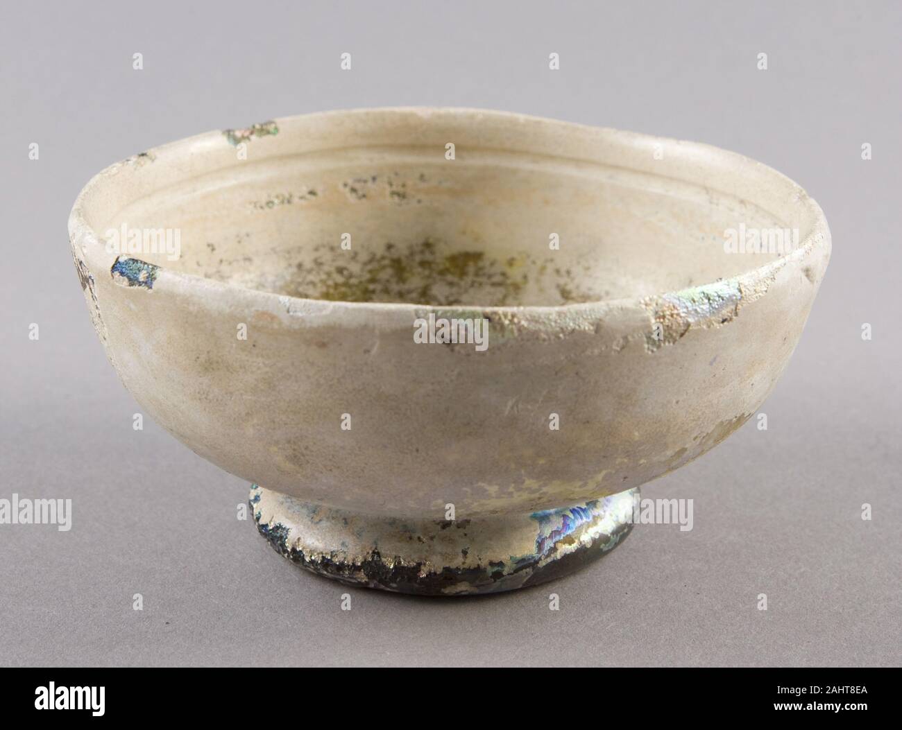 Ancient Roman. Bowl. 101 AD–600 AD. Syria. Glass, blown technique Stock ...