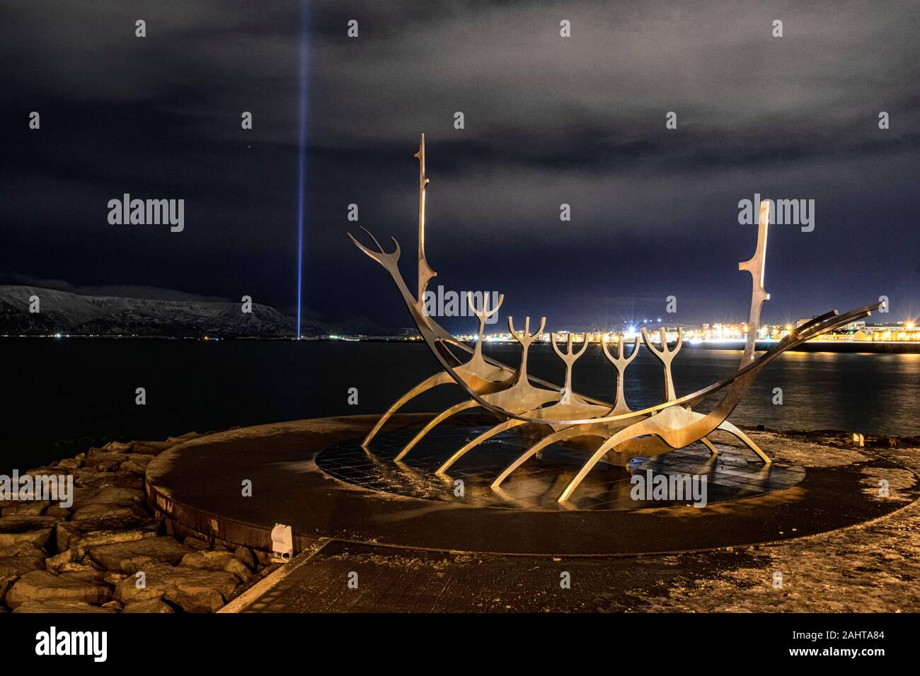 John Lennon Imagine Peace Tower IREM Igniters The IMAGINE PEACE TOWER
