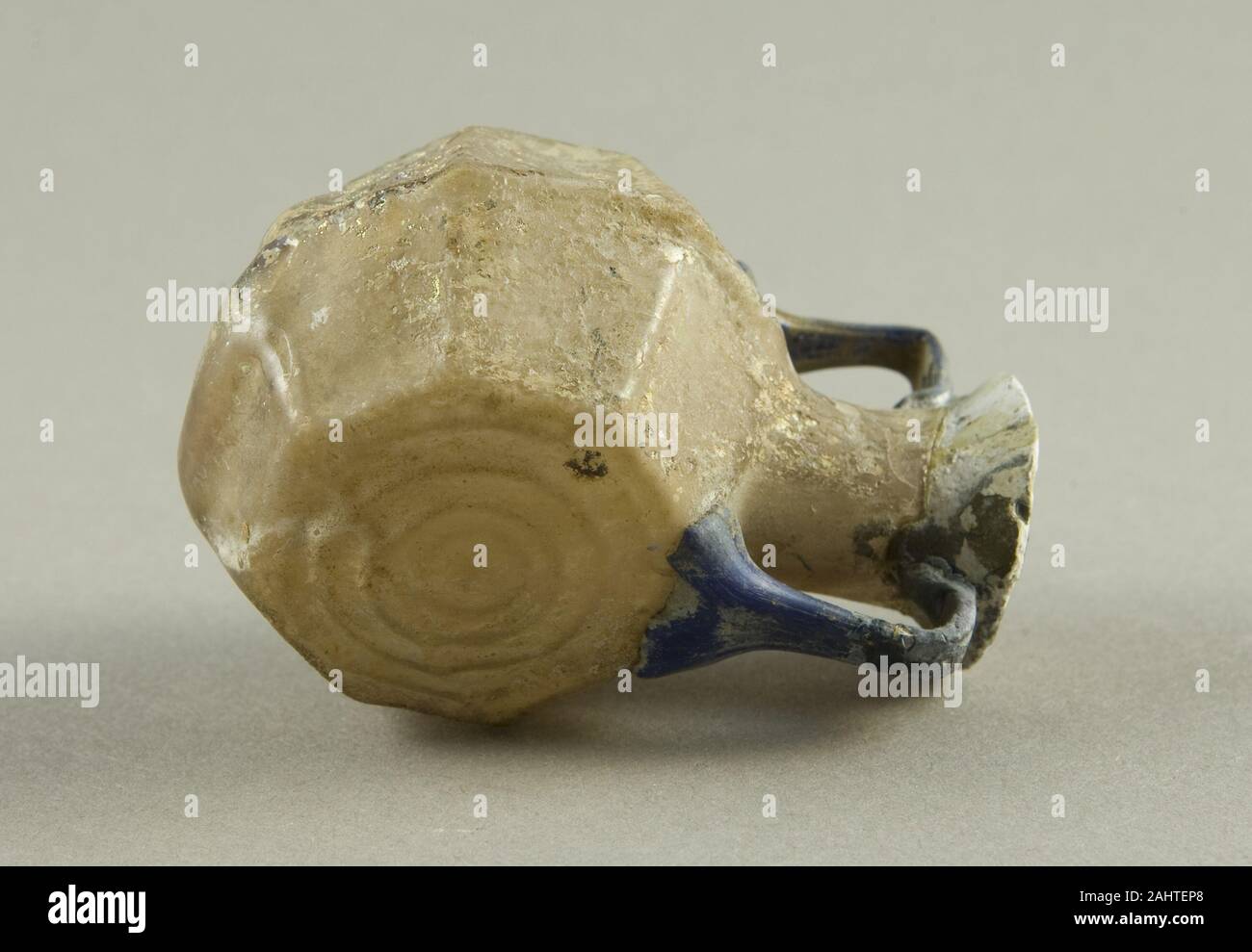 Ancient Roman. Vase. 1 AD–100 AD. Italy. Glass Stock Photo - Alamy