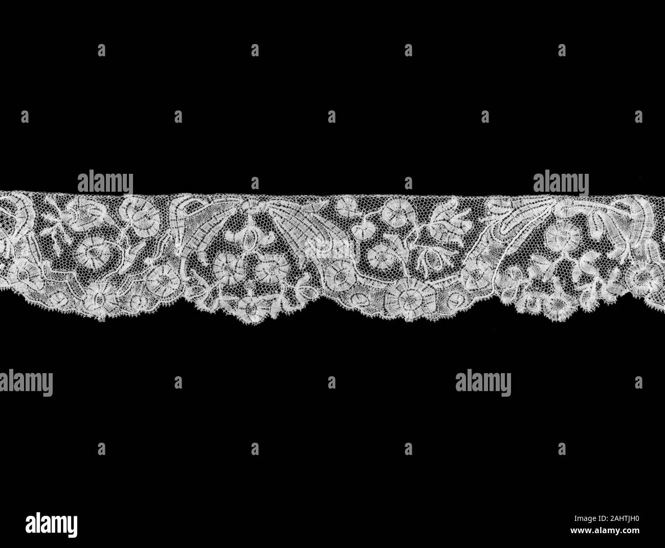 18th century fashion england hi-res stock photography and images - Alamy