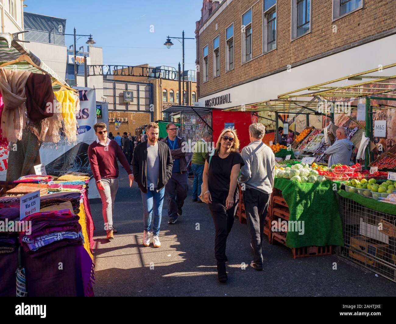Chapel Market Islington High Resolution Stock Photography and Images ...