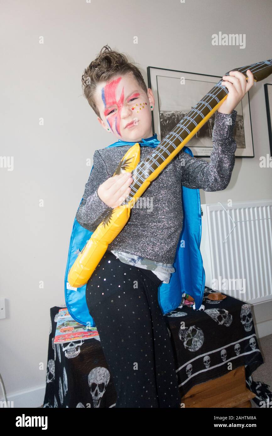 The rise and fall of ziggy stardust hi-res stock photography and images ...