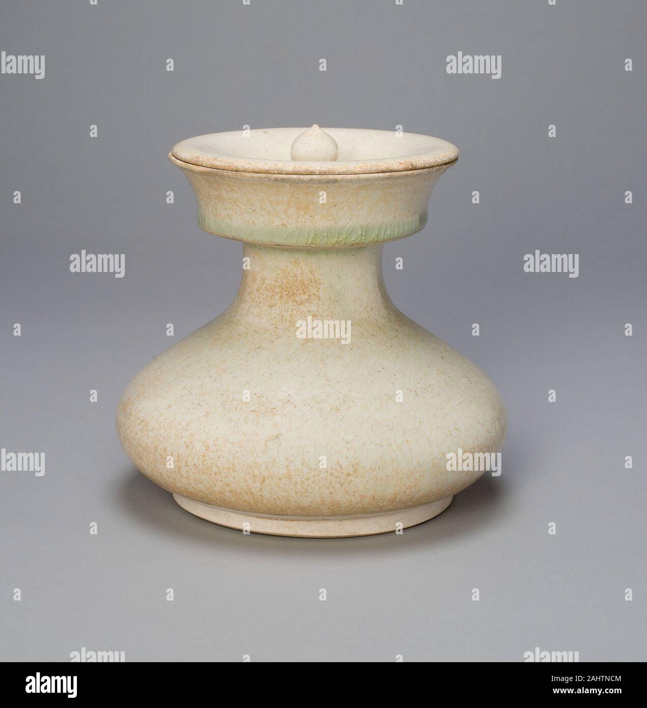 Broad Pear-Shaped Jar with Concave Lid. 700 AD–799 AD. China. Slip ...