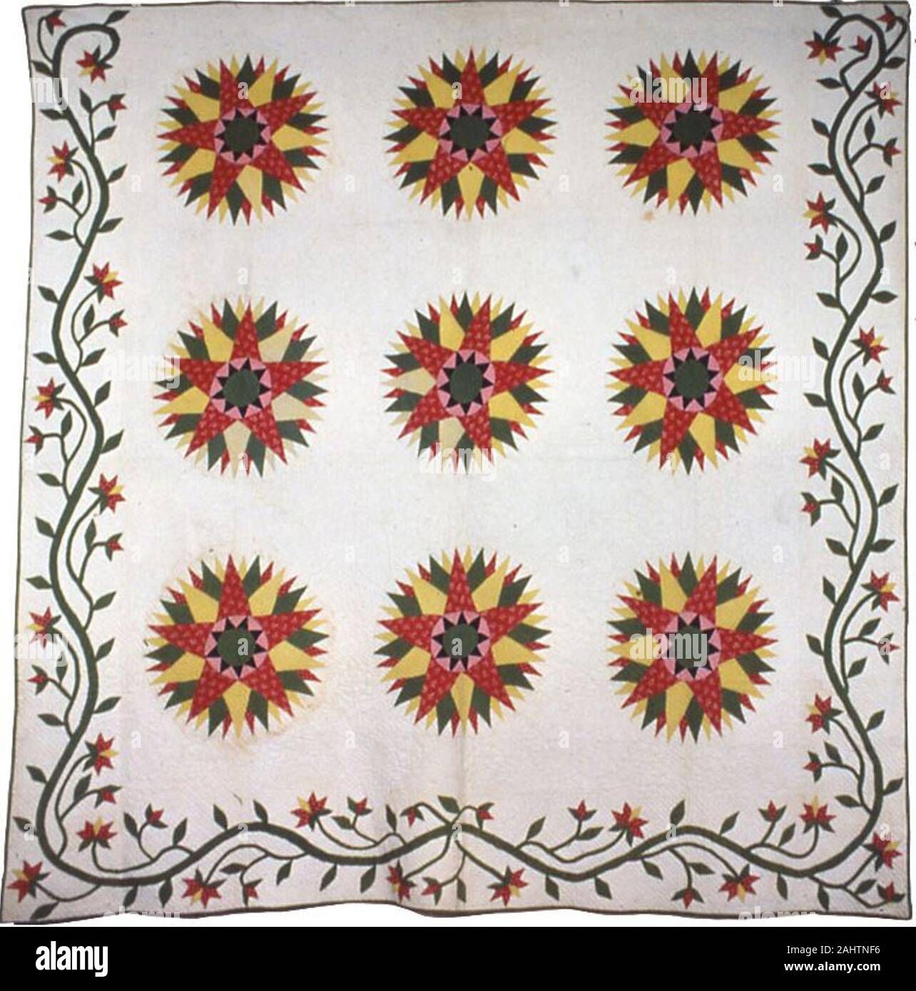 Rose window quilt hi-res stock photography and images - Alamy