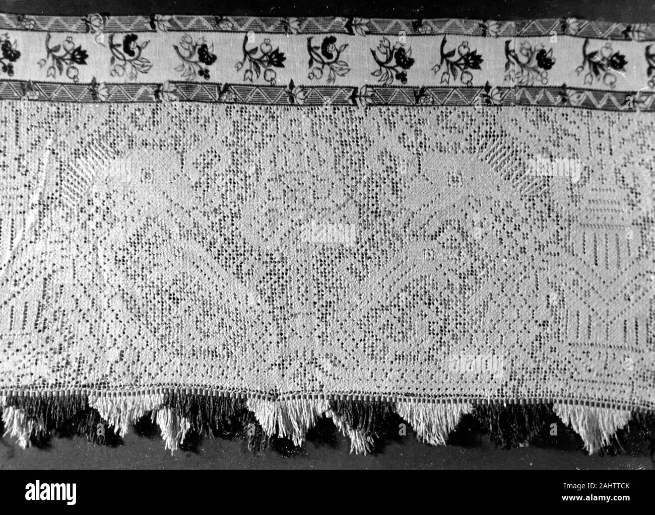 Renaissance border Black and White Stock Photos & Images - Alamy