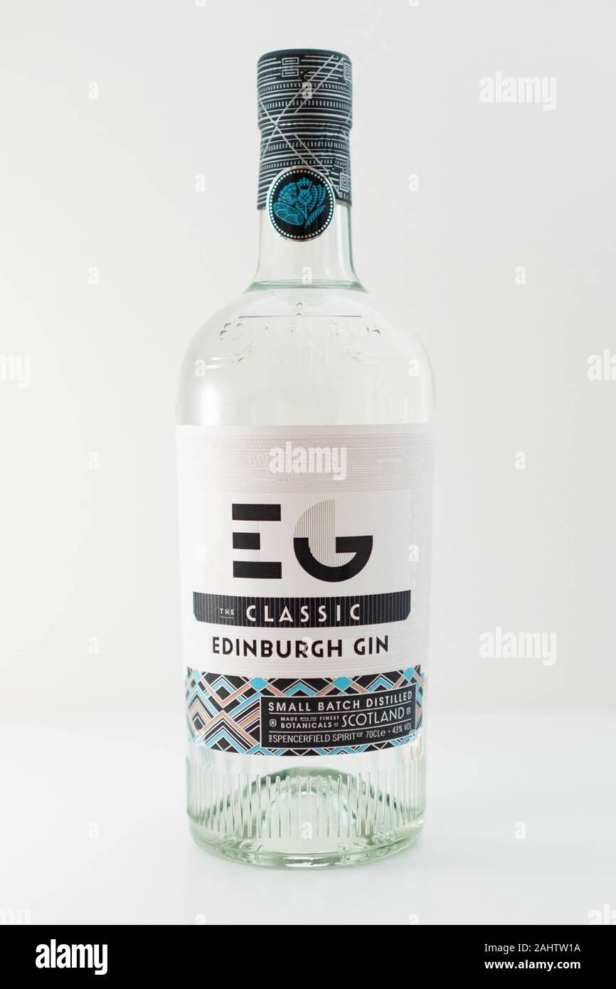 Edinburgh Gin Classic London Dry style gin Stock Photo - Alamy