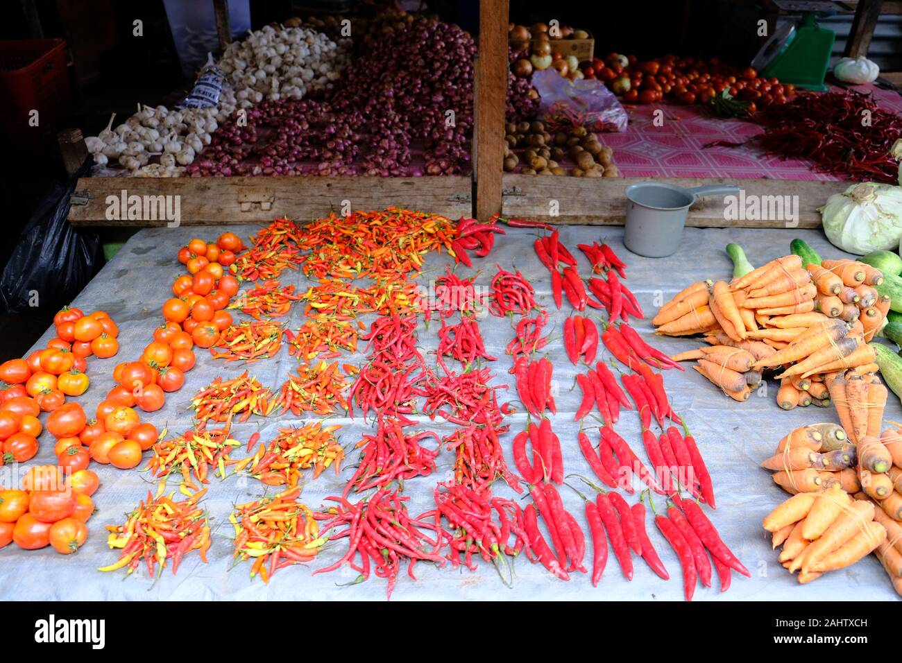Indonesia Alor Island local Kalabahi market - chilli tomato carrot ...