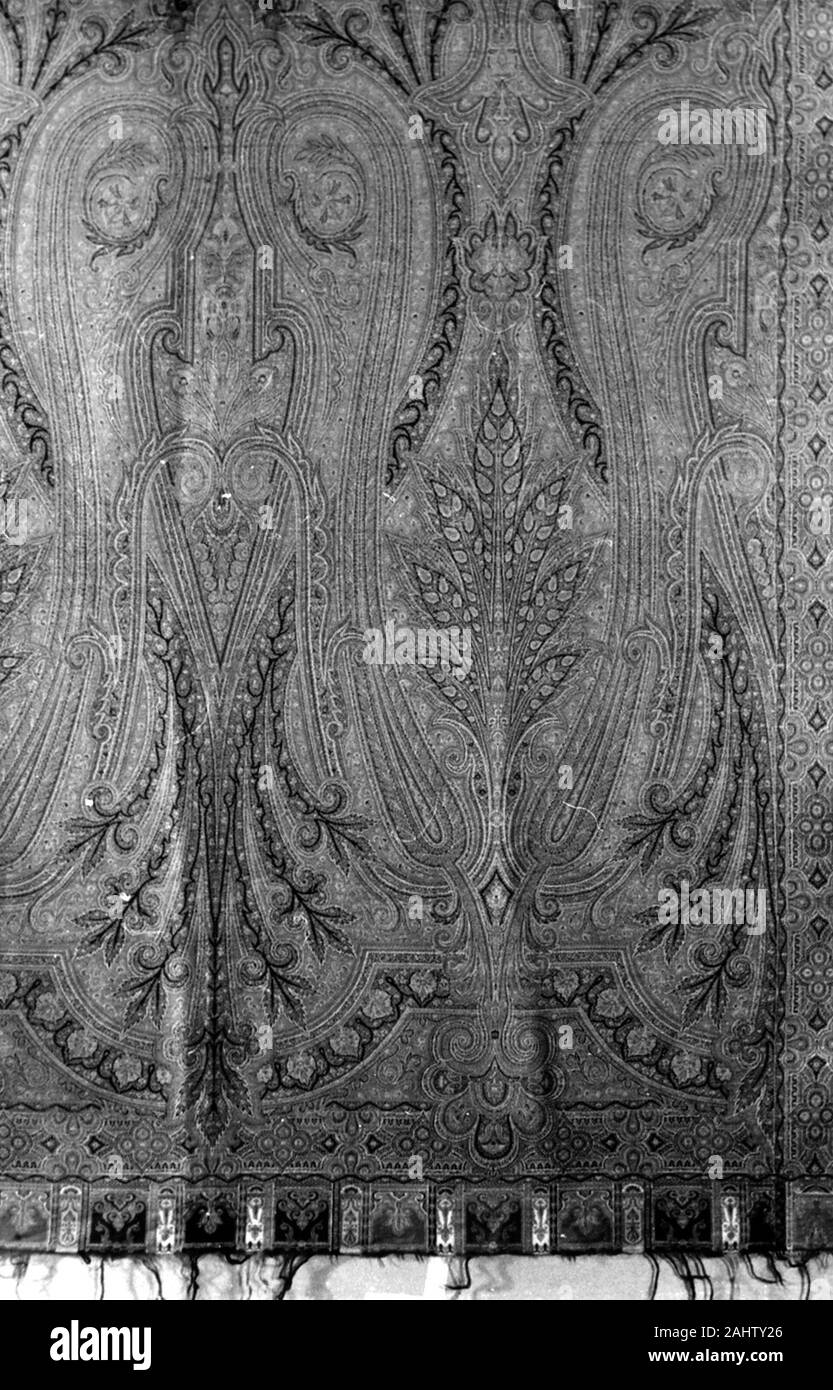 Victorian shawl hi-res stock photography and images - Alamy