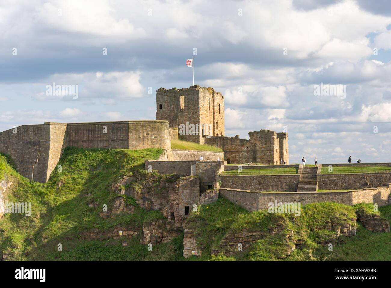 Antiquity historic ruin ruins tynemouth priory and castle and ki hi-res ...