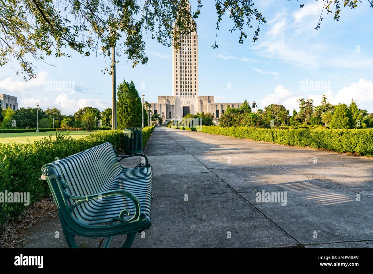 Louisiana State Capitol Building in Baton Rouge Stock Photo - Alamy