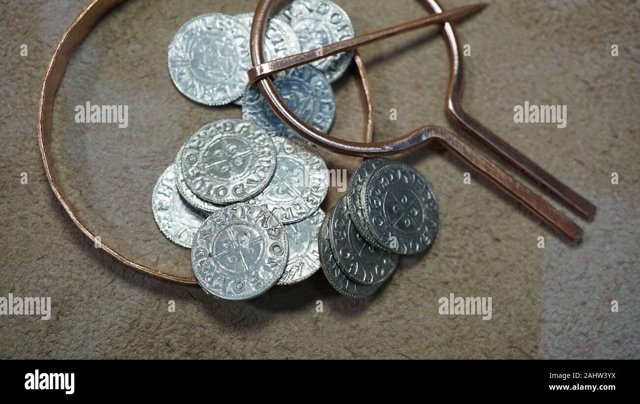 Viking treasure hi-res stock photography and images - Alamy