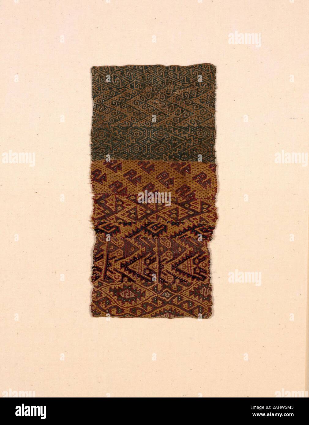 Camelid weft hi-res stock photography and images - Alamy