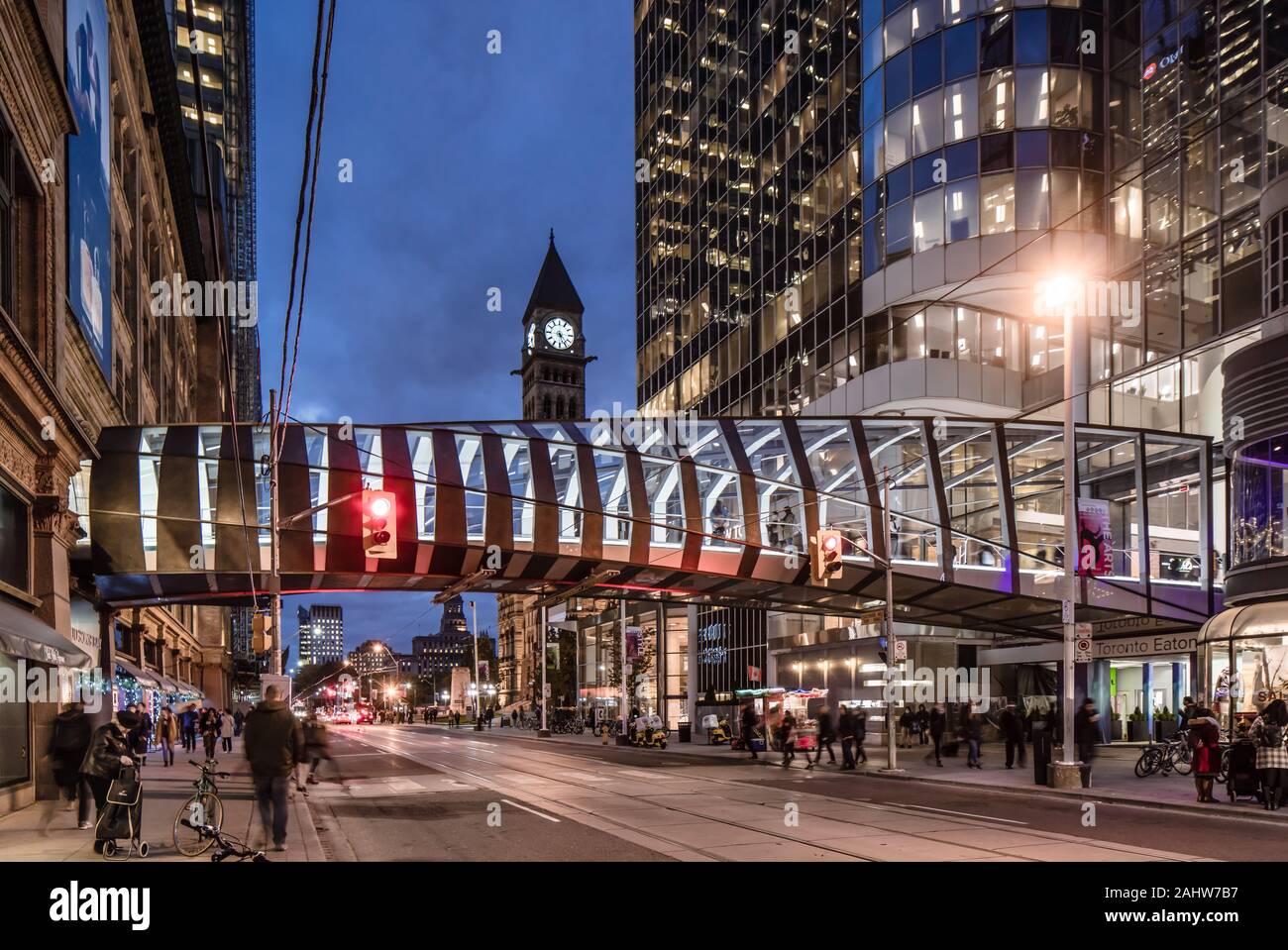 Eaton Centre Bridge Stock Photo - Alamy