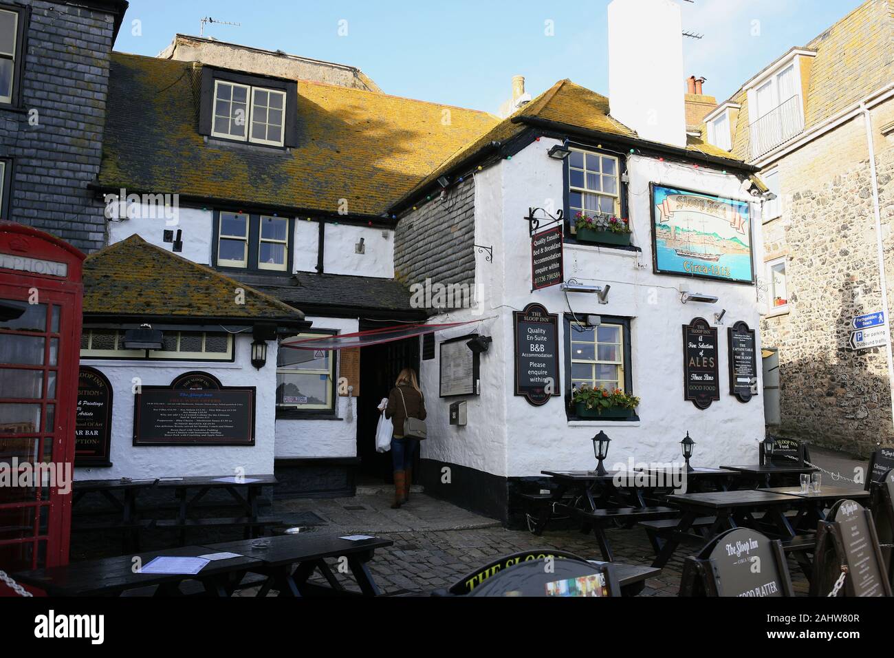 The Sloop Inn, the Wharf, St Ives, Cornwall, UK Stock Photo - Alamy