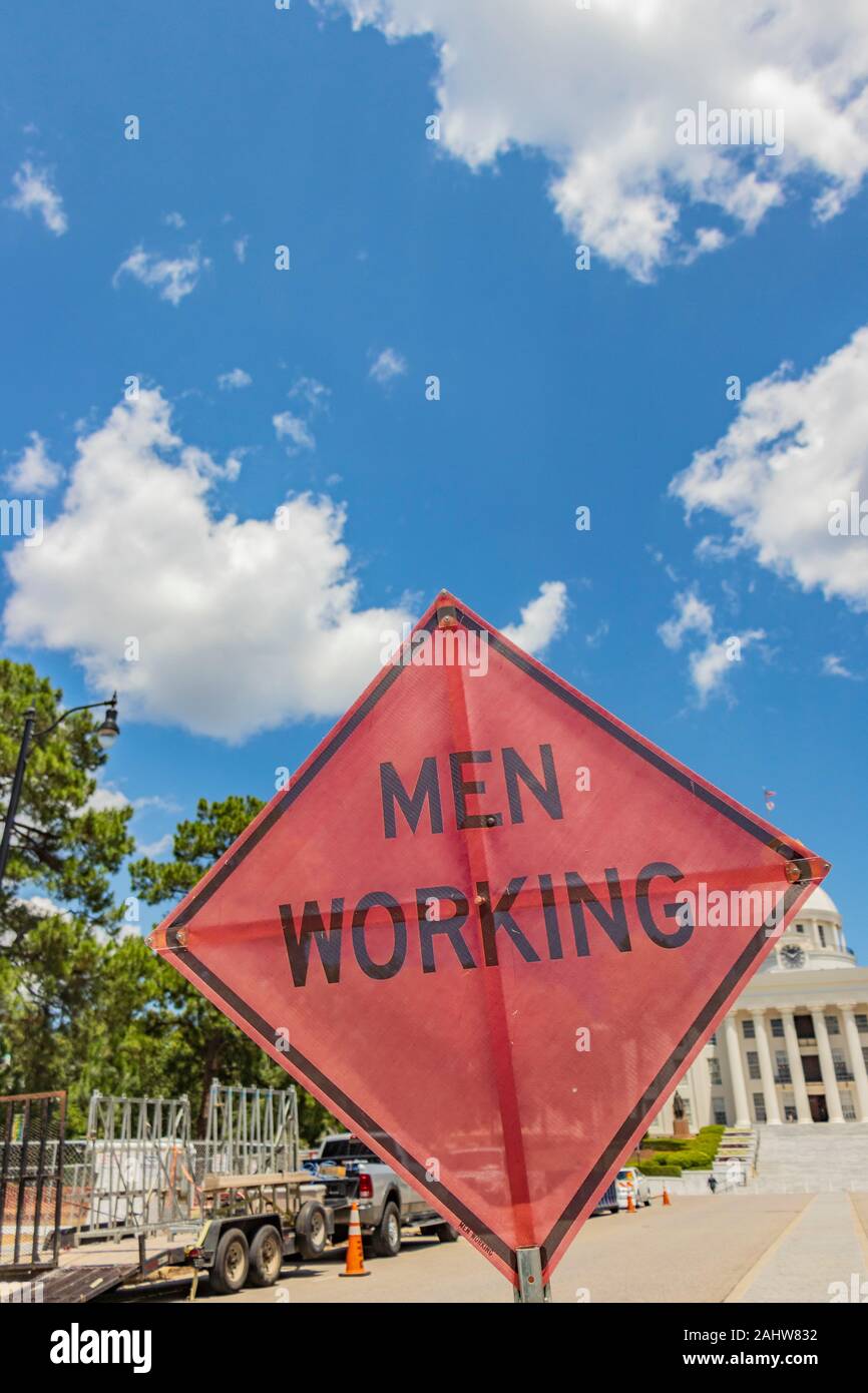 men working sign in front of State Capitol of Alabama, Montgomery Stock ...