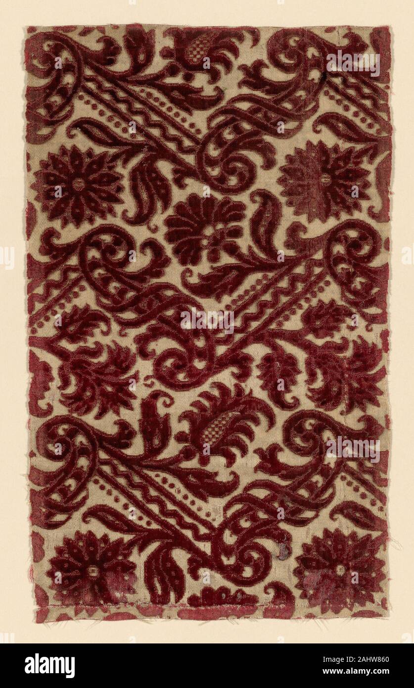 Cut supplementary warp cut pile hi-res stock photography and images - Alamy